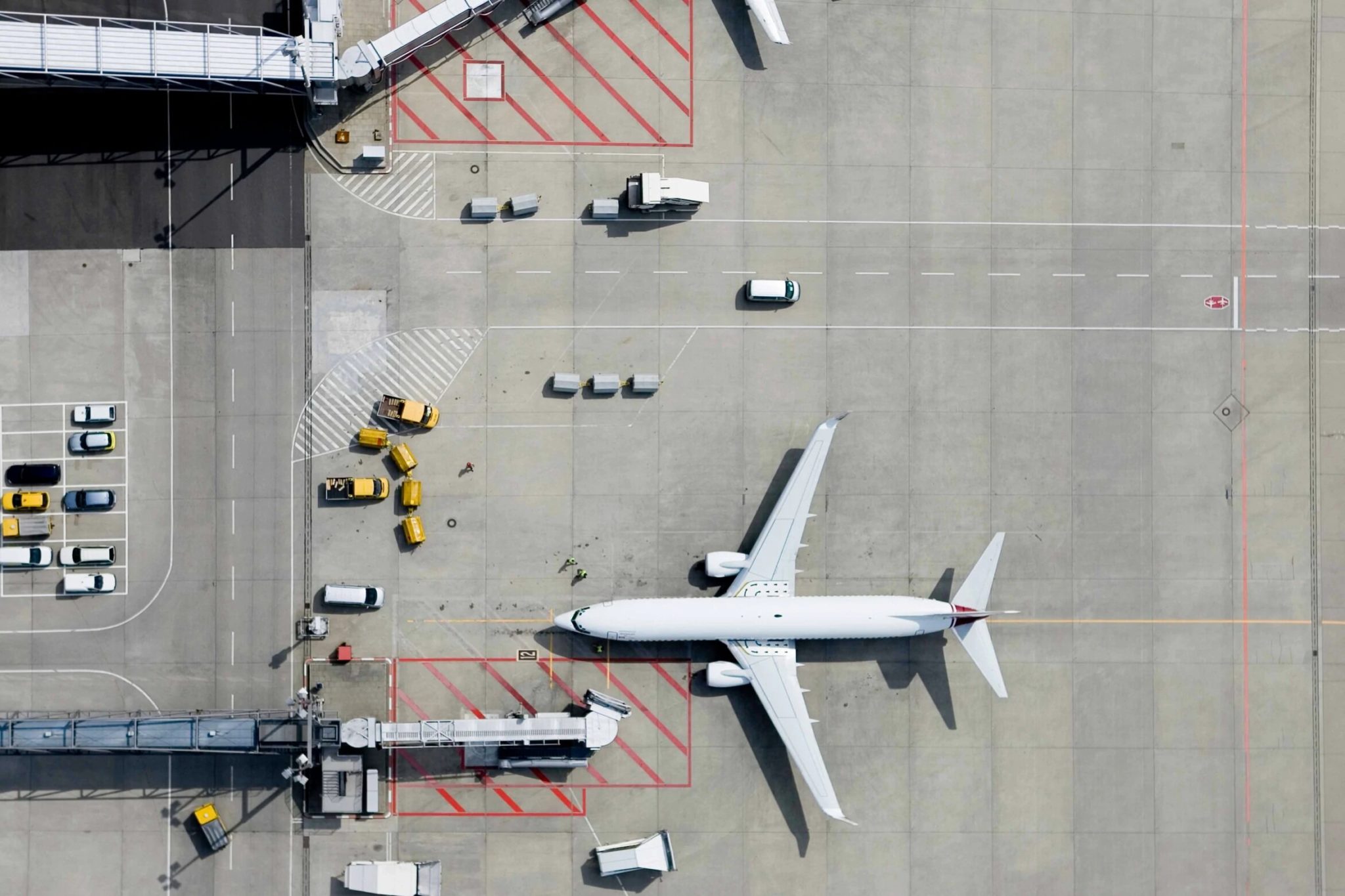 How to Handle Damaged, Delayed, and Lost Baggage | Prince of Travel