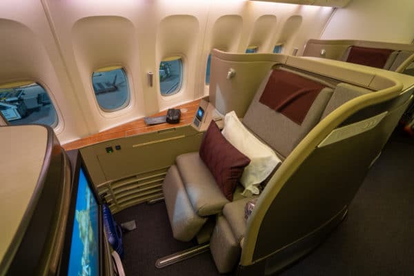 The Complete Guide to Qatar Airways First Class | Prince of Travel