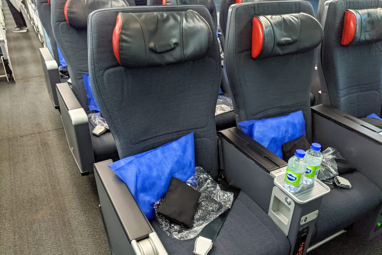 Review: Air Canada 787 Premium Economy Montreal to London | Prince of ...