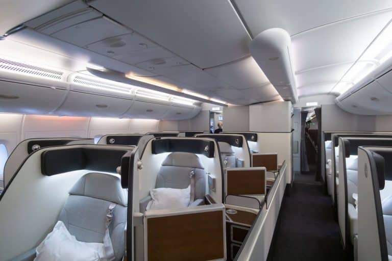 The Complete Guide to Qantas First Class | Prince of Travel