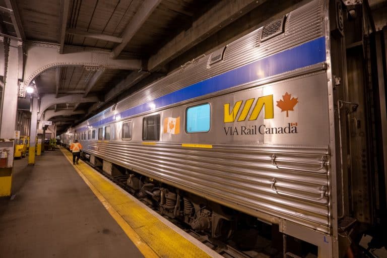 Review: Via Rail Prestige Class "The Canadian" Winnipeg to Toronto ...